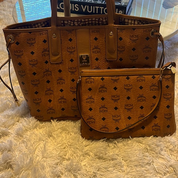 MCM | Bags | Gently Used Mcm Carryall Set Comes With Both Bags And The ...